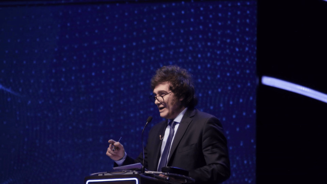 Javier Miley viaja este lunes a Estados Unidos